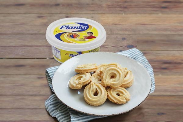 Cappuccino Semperit Cookies | BlueBand